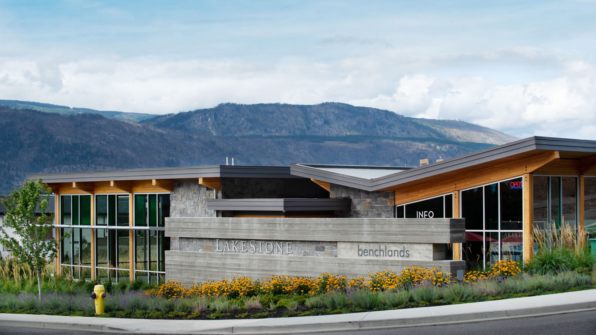 Lakestone | Lake Okanagan