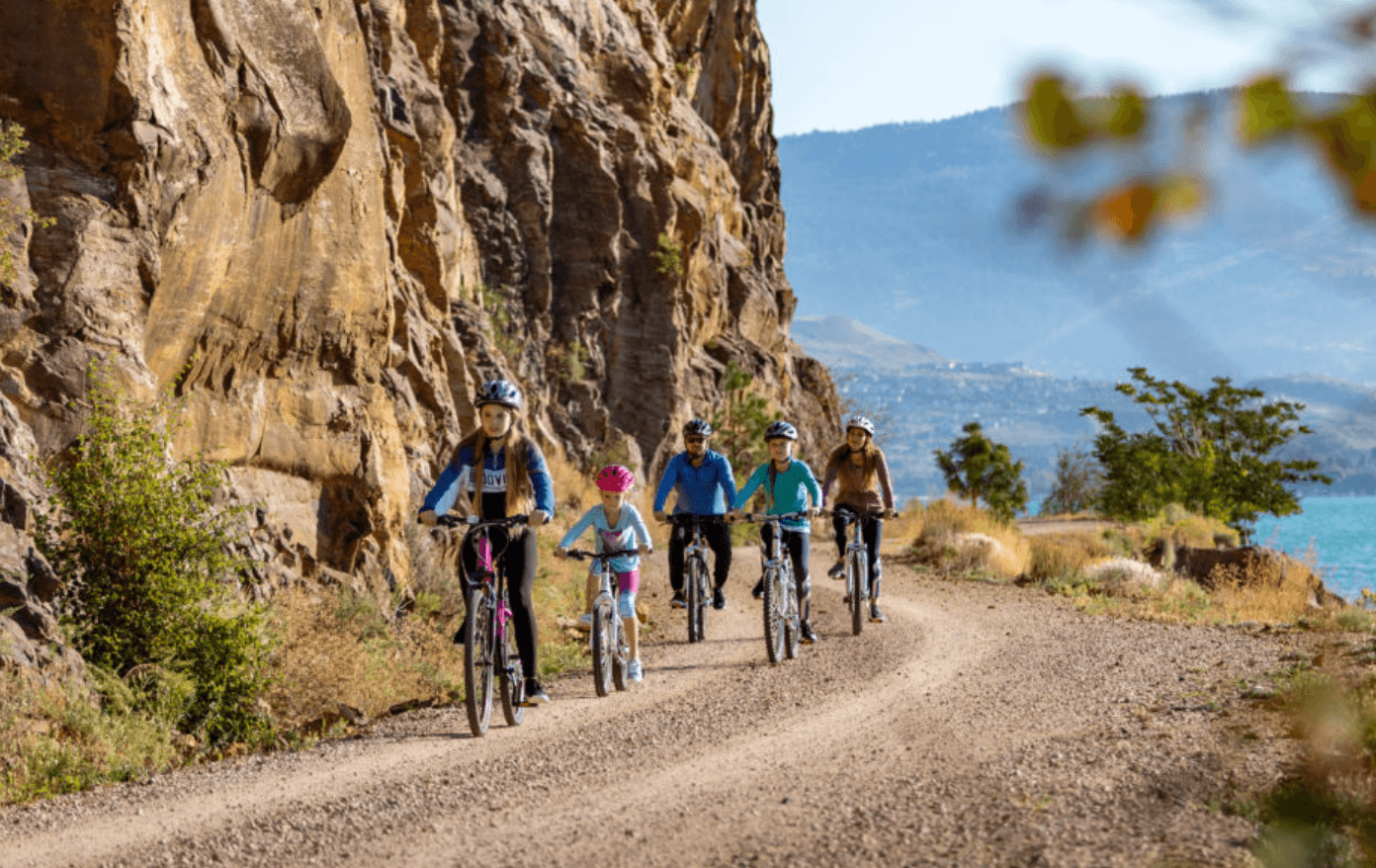Hiking Trails of Lake Country | Lakestone